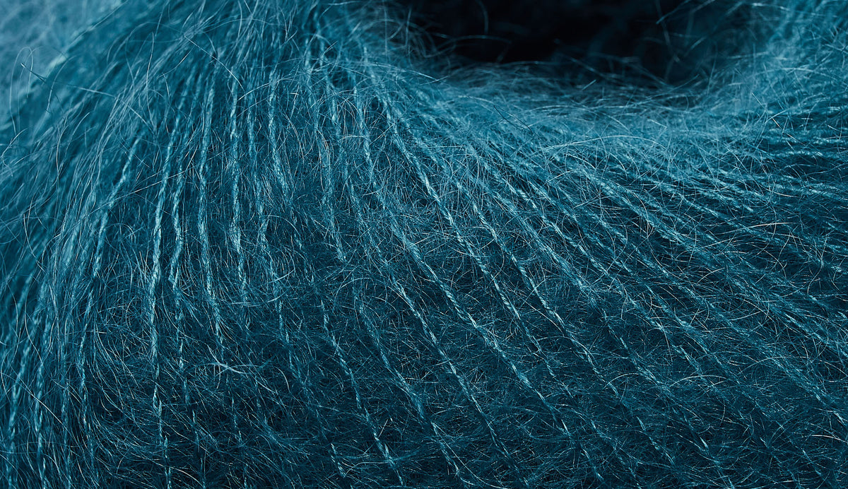 All about Mohair: the characteristics of this wonderful fibre – Itaca Yarns